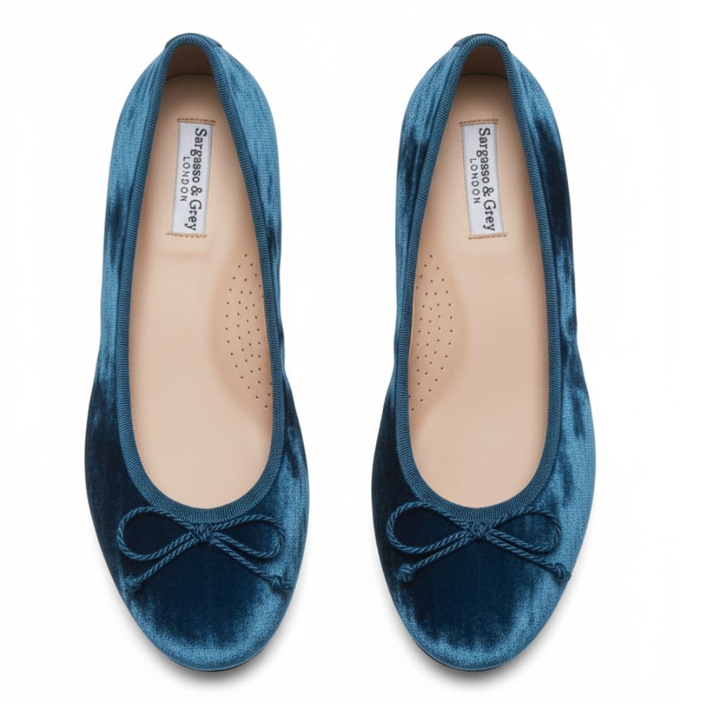 Clara | Extra-Wide Fit Ballet Flats in Blue Velvet – Sargasso and Grey