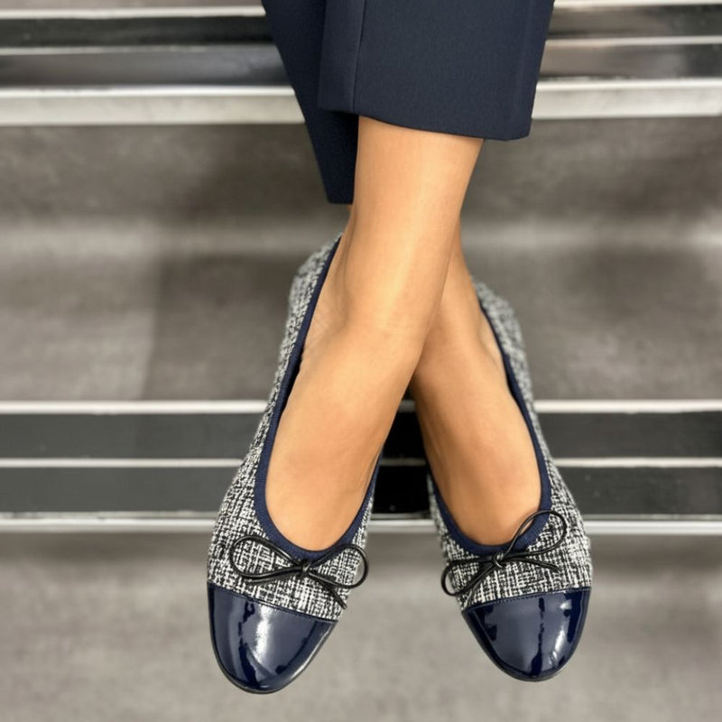 Corrine | Extra-Wide Fit Navy Tweed Ballet Flats i – Sargasso and Grey